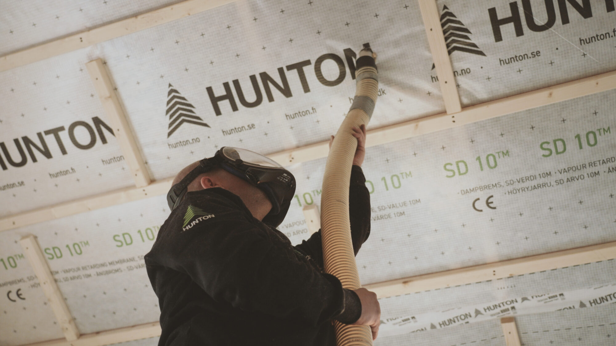 Ligger foran tidsskjema med Hunton Komplett™ på Granmolunden - Hunton Fiber